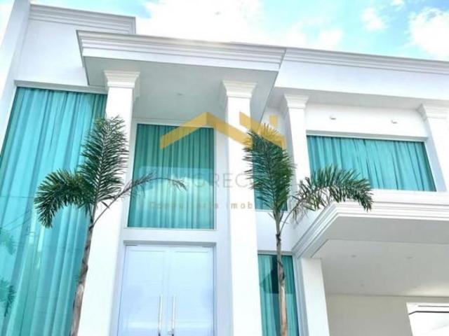 Casa térrea em condomínio fechado, com 3 suíte sendo 1 com closet, escritório, piscina com hidro, co