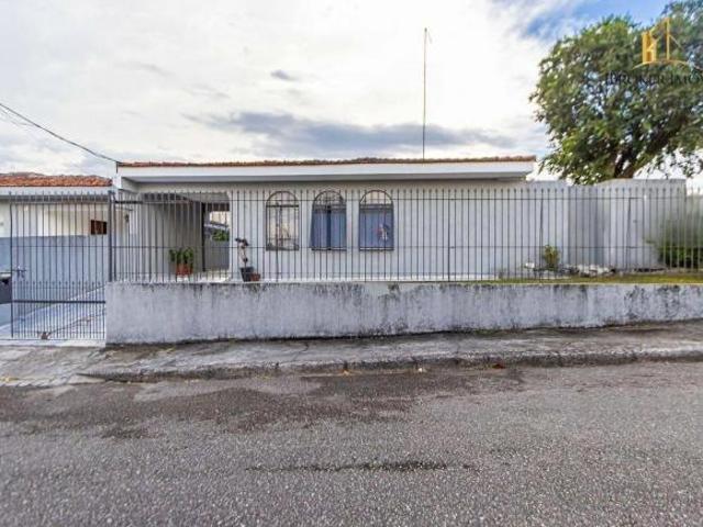 Casa térrea em condomínio fechado com 3 quartos à venda, 94 m² por R$ 710.000 Boqueirão Curitiba