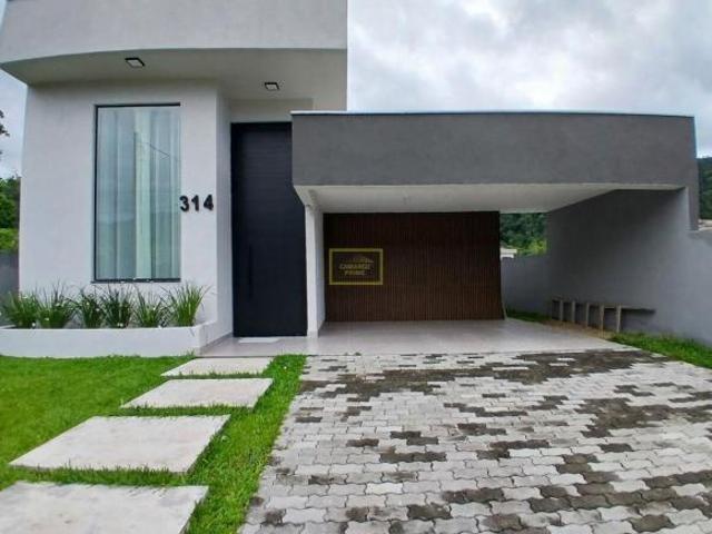 Casa Térrea em Condomínio Fechado à Venda