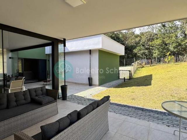 Casa terrea em Condominio Fechado em Santo Antônio do Pinhal