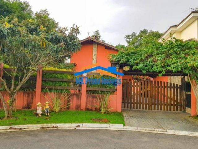 CASA TÉRREA em Condomínio + LOFT PRIVATIVO COM QUADRA DE TÊNIS OFICIAL