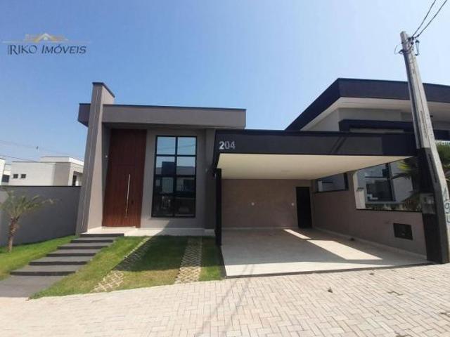 Casa Térrea em condomínio Rudá