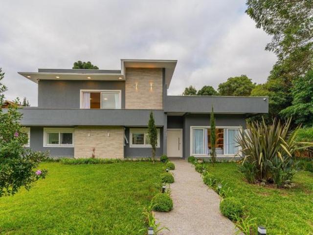 Casa Térrea em Condomínio, 05 Suítes, 04 Vagas, Piscina Aquecida, Centro, Quatro Barras