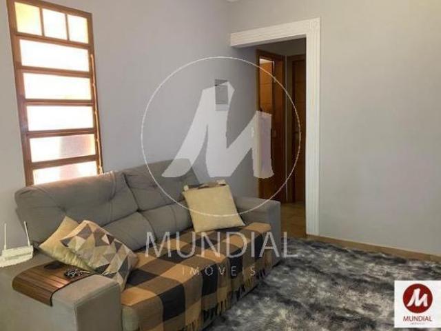 Casa térrea em condominio 2 dormitórios, cozinha planejada, em condomínio fechado