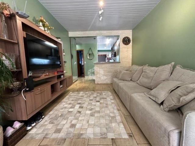 Casa térrea em condomínio 3 dormitórios, sendo 1 suíte, espaço gourmet, Cachoeirinha