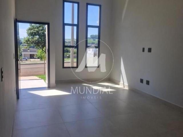 Casa térrea em condominio 3 dormitórios/suite, cozinha planejada, em condomínio fechado