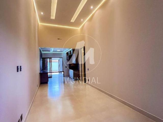 Casa térrea em condominio 3 dormitórios/suite, cozinha planejada, portaria 24 horas, em condomínio