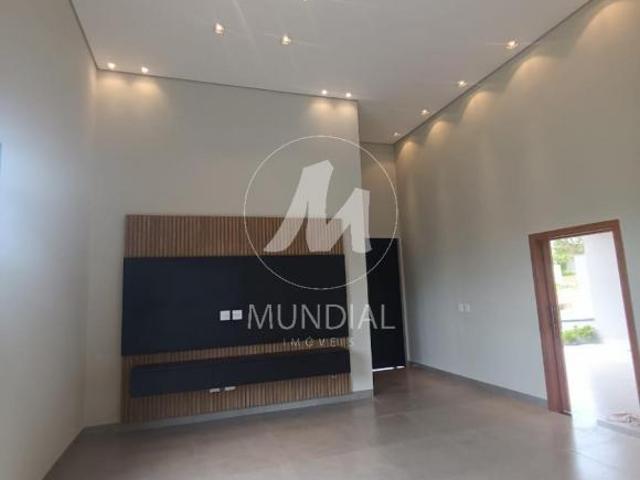 Casa térrea em condominio 3 dormitórios/suite, cozinha planejada, portaria 24 horas, lazer, em con