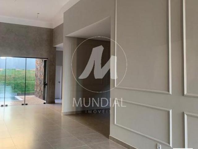 Casa térrea em condominio 3 dormitórios/suite, cozinha planejada, portaria 24 horas, lazer, em con