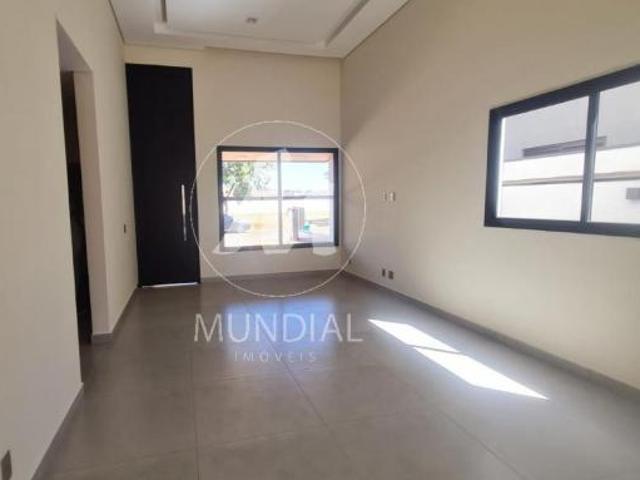 Casa térrea em condominio 3 dormitórios/suite, cozinha planejada, portaria 24 horas, lazer, espaço