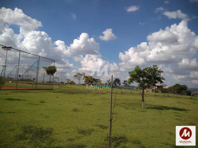 Casa térrea em condominio 3 dormitórios/suite, cozinha planejada, portaria 24 horas, lazer, espaço