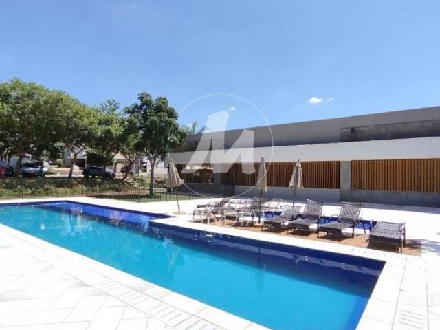Casa térrea em condominio 3 dormitórios/suite, cozinha planejada, portaria 24 horas, lazer, espaço