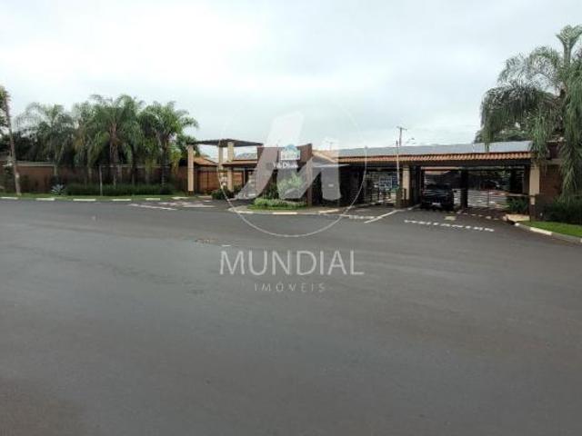 Casa térrea em condominio 3 dormitórios/suite, cozinha planejada, portaria 24 horas, lazer, salão