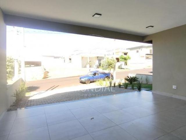 Casa térrea em condominio 3 dormitórios/suite, em condomínio fechado
