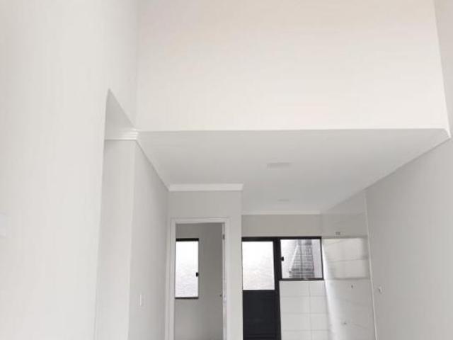 Casa Térrea em Condomínio | 3 Quartos | Churrasqueira | 2 Vagas |
