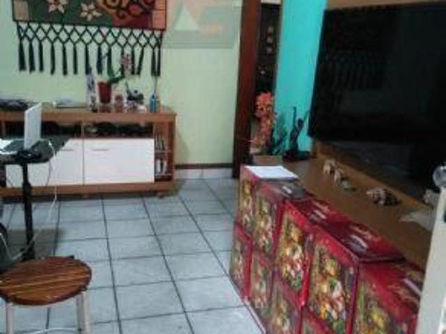 Casa Térrea em Conj.hervy Osasco