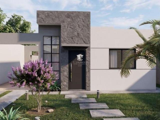 CASA TÉRREA EM COLOMBO BAIRRO EMBU
