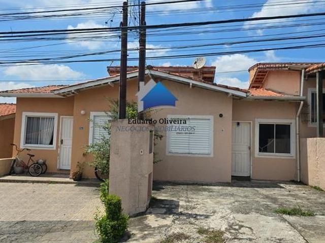Casa terrea em Cotia 2 dormitórios e 2 vagas