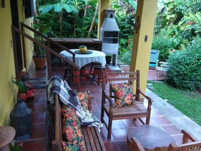 Casa Térrea em Praia Barra do Sahy São Sebastião