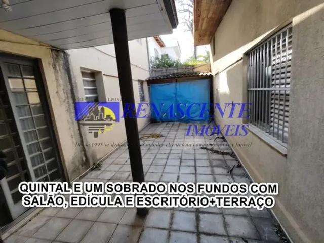 Casa térrea em rua residencial no Bairro do Jardim Prudência