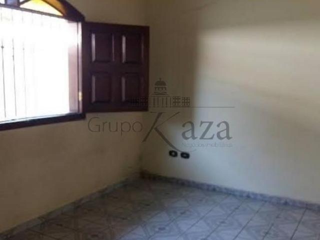 Casa Térrea em São José dos Campos