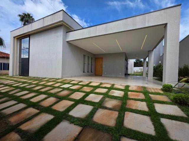 CASA TERREA ESPAÇO GOURMET PISCINA PORCELANATO SUITE ARMARIOS CONDOMINIO ANALISA PROPOSTA E PERMUTA