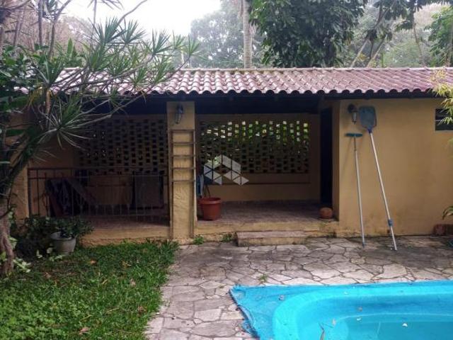 Casa térrea estilo Campeira no Belém Novo na Zona Sul de Porto Alegre