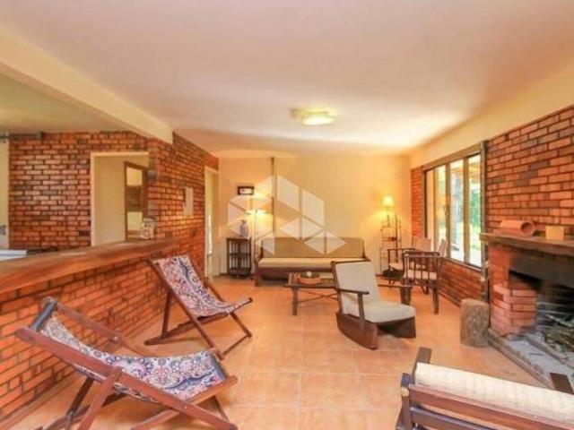 Casa térrea estilo Campeira no Belém Novo na Zona Sul de Porto Alegre
