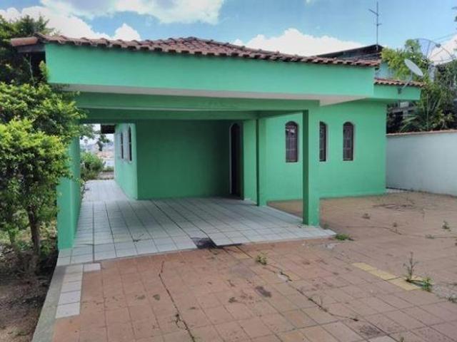 Casa térrea fora de condomínio em Vargem Grande Paulista