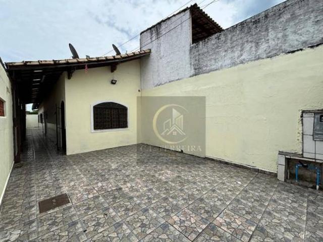 Casa térrea geminada com 2 quartos à venda, 79 m² por R$ 389.000 Maracanã Praia Grande/SP