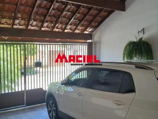 Casa Térrea Impecável no Jardim Paulista Conforto e Lazer!