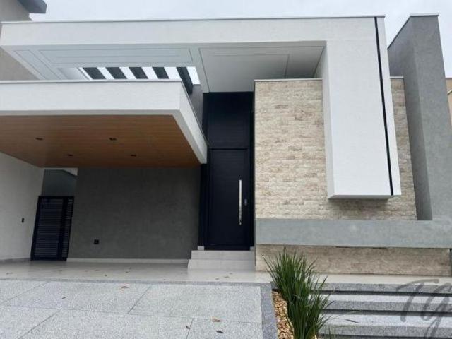 Casa Térrea Incrível com Piscina e Área Gourmet!
