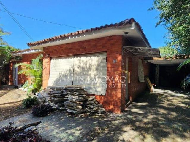 Casa Térrea Isolada na Lapa: Um Grande Investimento!