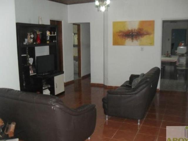 Casa Térrea Isolada à Venda Jardim Consórcio / Campo Grande