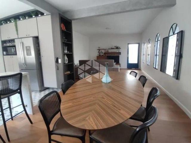 Casa térrea isolada, 150m², pronta para morar Próxima ao Metrô Parada Inglesa!