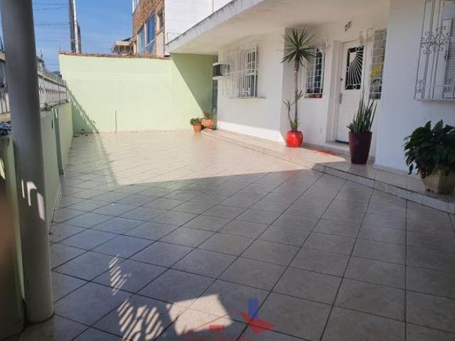 Casa Térrea isolada 4 quadras da Praça da Biquinha, São Vicente