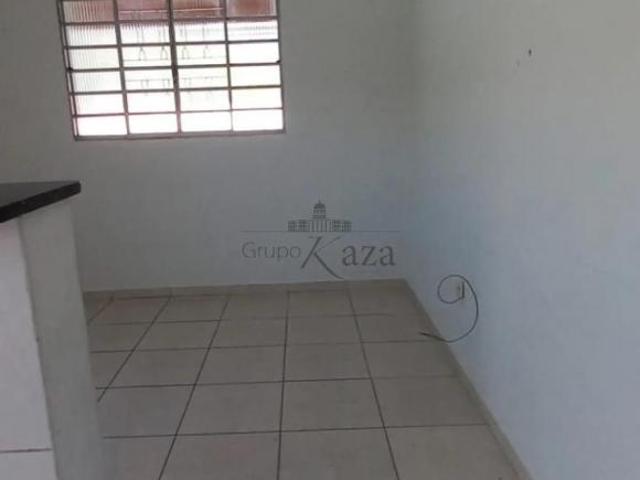 Casa Térrea Jacareí Jardim Nova Esperança 2 Dormitórios 126m²