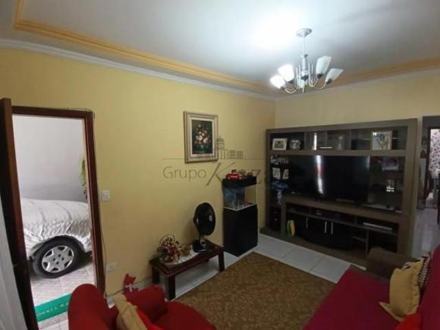 Casa Térrea Jardim Paraíba 2 Dormitórios 89m²