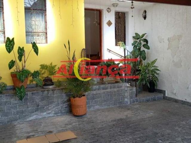 Casa térrea Jardim Paraventi