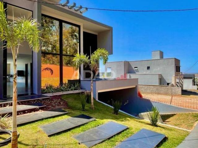 Casa Térrea Jardins Nápoles Casa em Condomínio com 3 Quarto s por R$ 1750000.00 no setor Jardins Ná