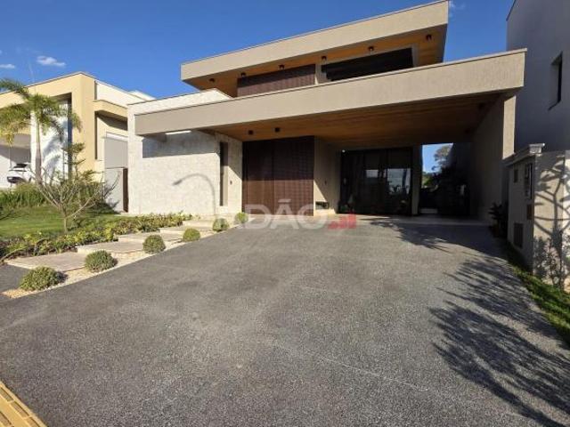 Casa Térrea Jardins Itália Casa em Condomínio com 4 Quarto s por R$ 5590000.00 no setor Jardins Itá
