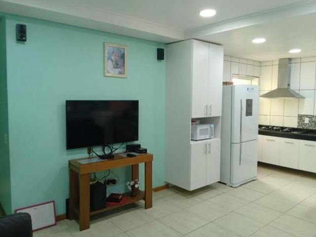 CASA TÉRREA / JD. KIKA