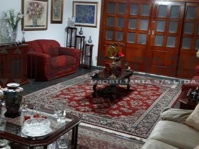 CASA TERREA JD LONDRINA REFORMADA