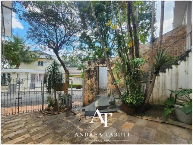 Casa terrea jd peri 3 dormitorios 1 suite com 6 vagas
