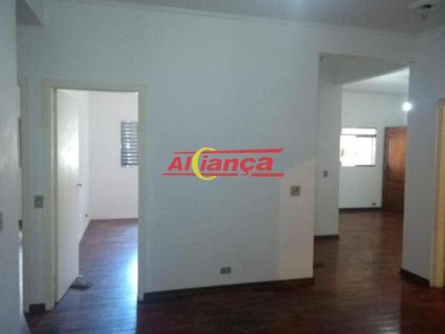 CASA TÉRREA JD. SANTA TEREZINHA 3 DORM 2 SUÍTES