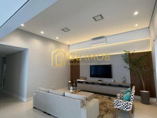 CASA TÉRREA JUNDIAÍ 3 SUÍTES