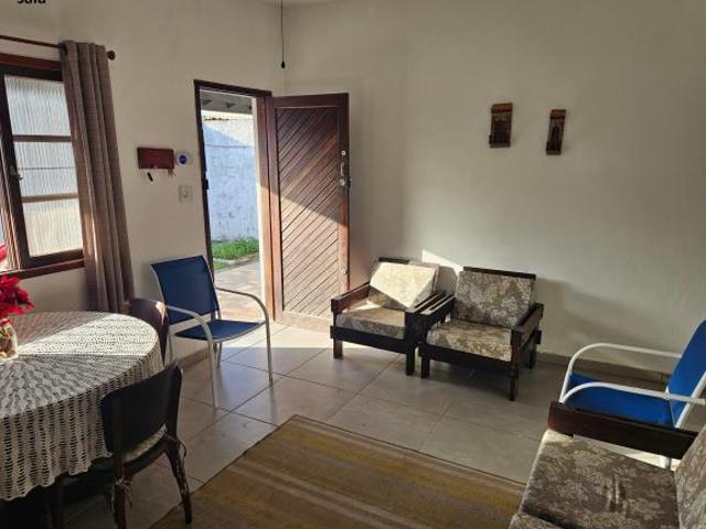 Casa térrea lado praia