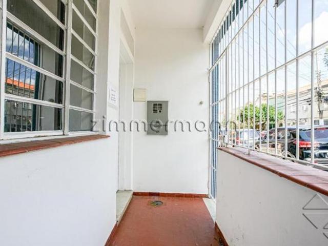 CASA TÉRREA LAPA 2 DORMITÓRIOS