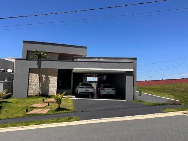 CASA TÉRREA LINDA JARDINS NÁPOLES Casa em Condomínio com 4 Quarto s por R$ 1799000.00 no setor Jard