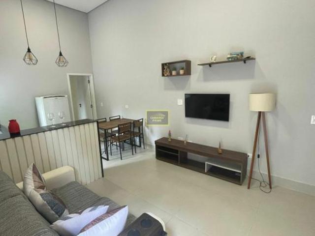Casa térrea mobiliada com 2 suítes à venda em Caraguá
